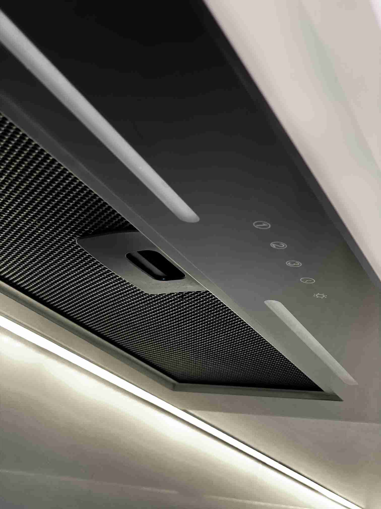 DAN85UCB 85cm Under Cupboard Rangehood | Daniela Appliances